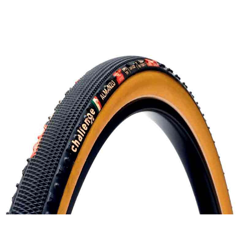 Challenge Almanzo gravel tyre | Velodrome cycling